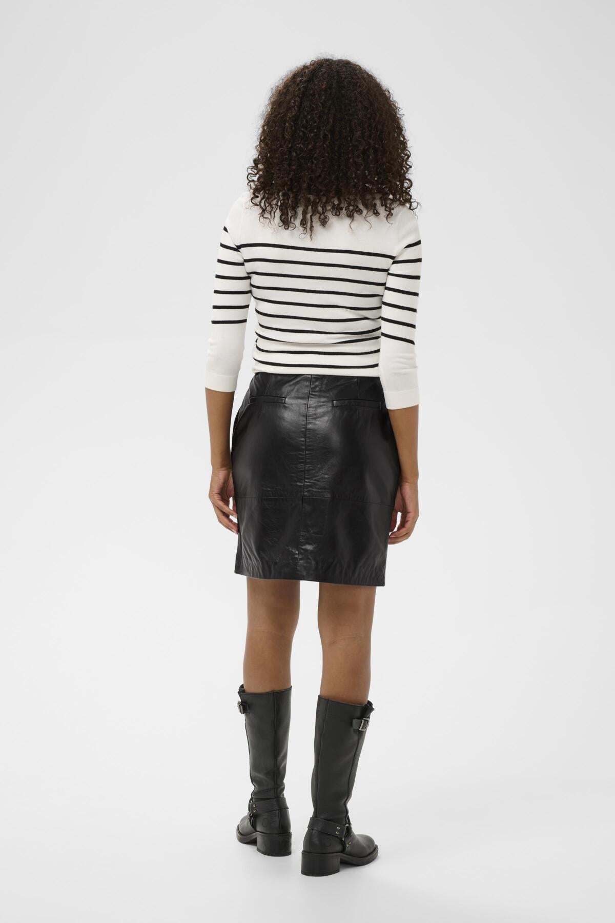 KAcarrie Leather Skirt Black Deep - 100121 - 10511200 – BUSTEDWOMAN