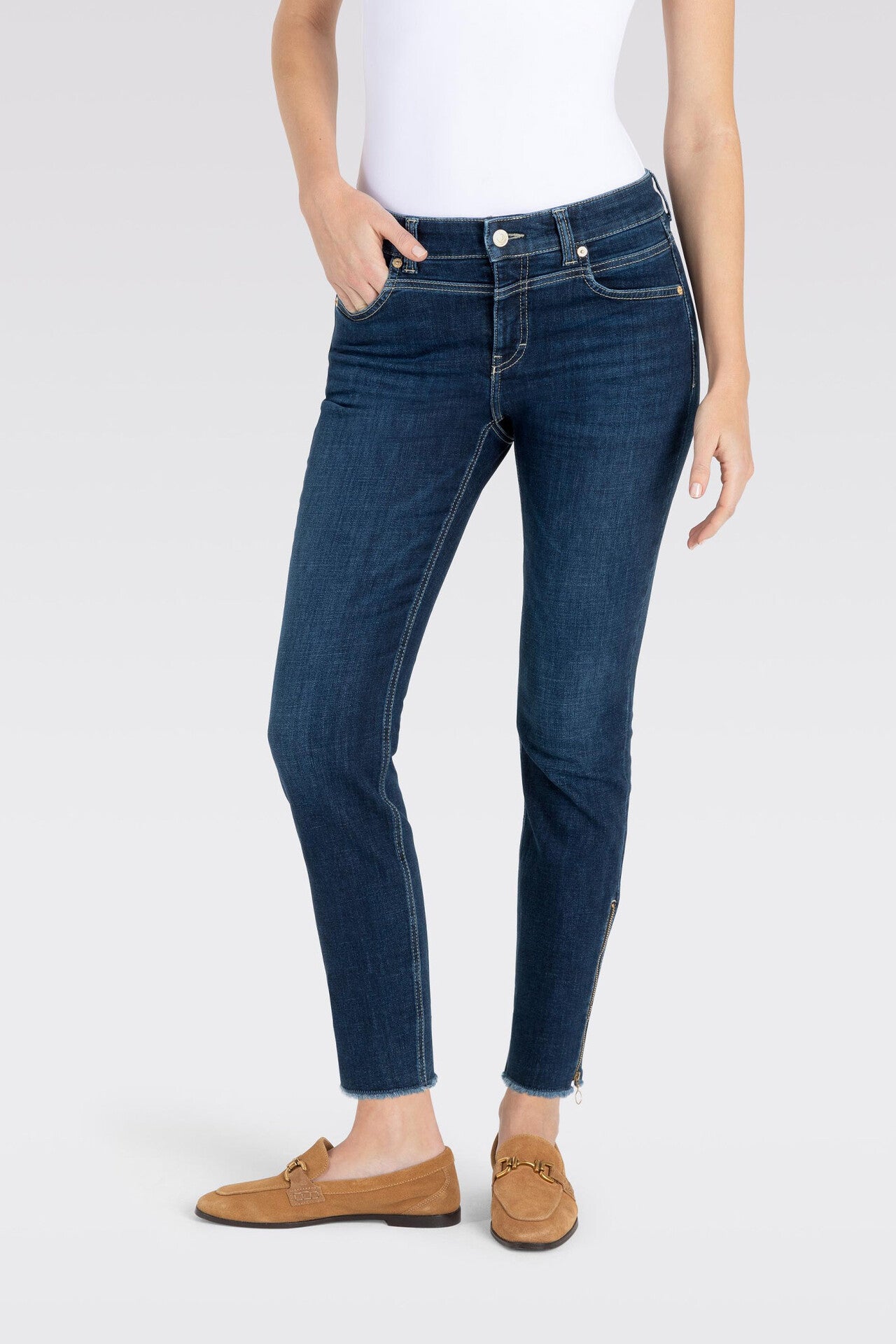 RICH SLIM D845-new basic wash - 5755/90 0389L – BUSTEDWOMAN